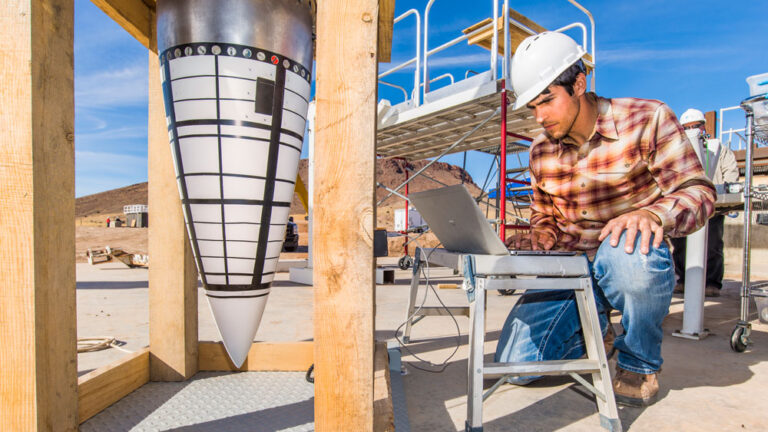 EXCLUSIVE: F-35A officially certified to carry nuclear bomb - Breaking ...