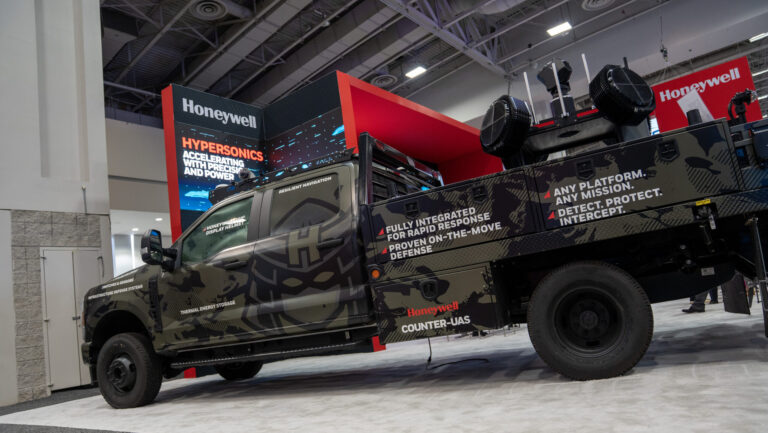 Honeywell, Odys Aviation team up on airborne C-UAS program - Breaking ...