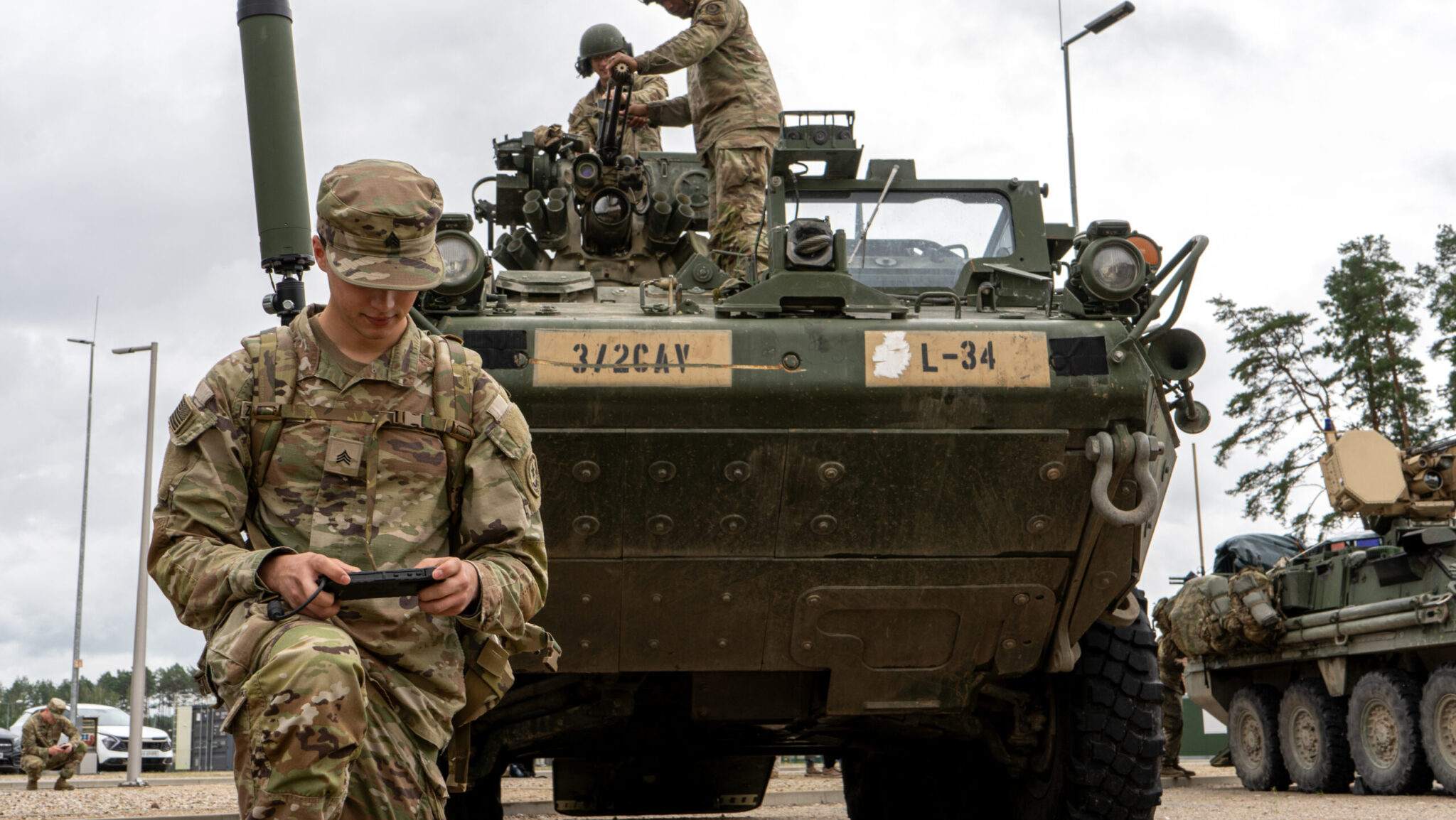 Here’s how the Army plans to spend nearly $1 billion in procuring small ...