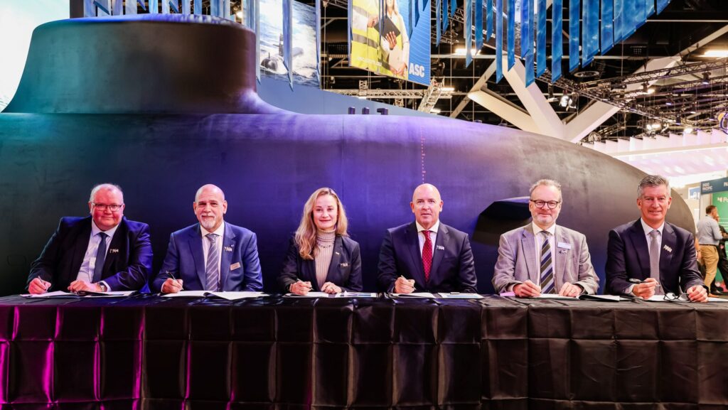 Four defense primes team up to pitch development of SSN-AUKUS combat ...