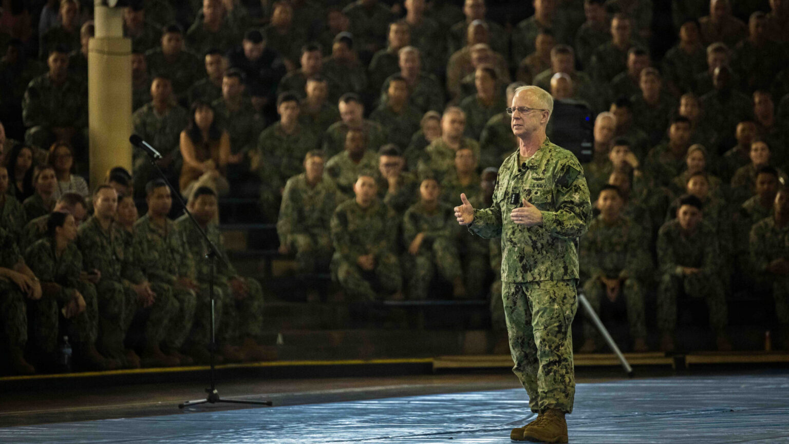 Navy advances plans to reshuffle traditional carrier strike group model ...