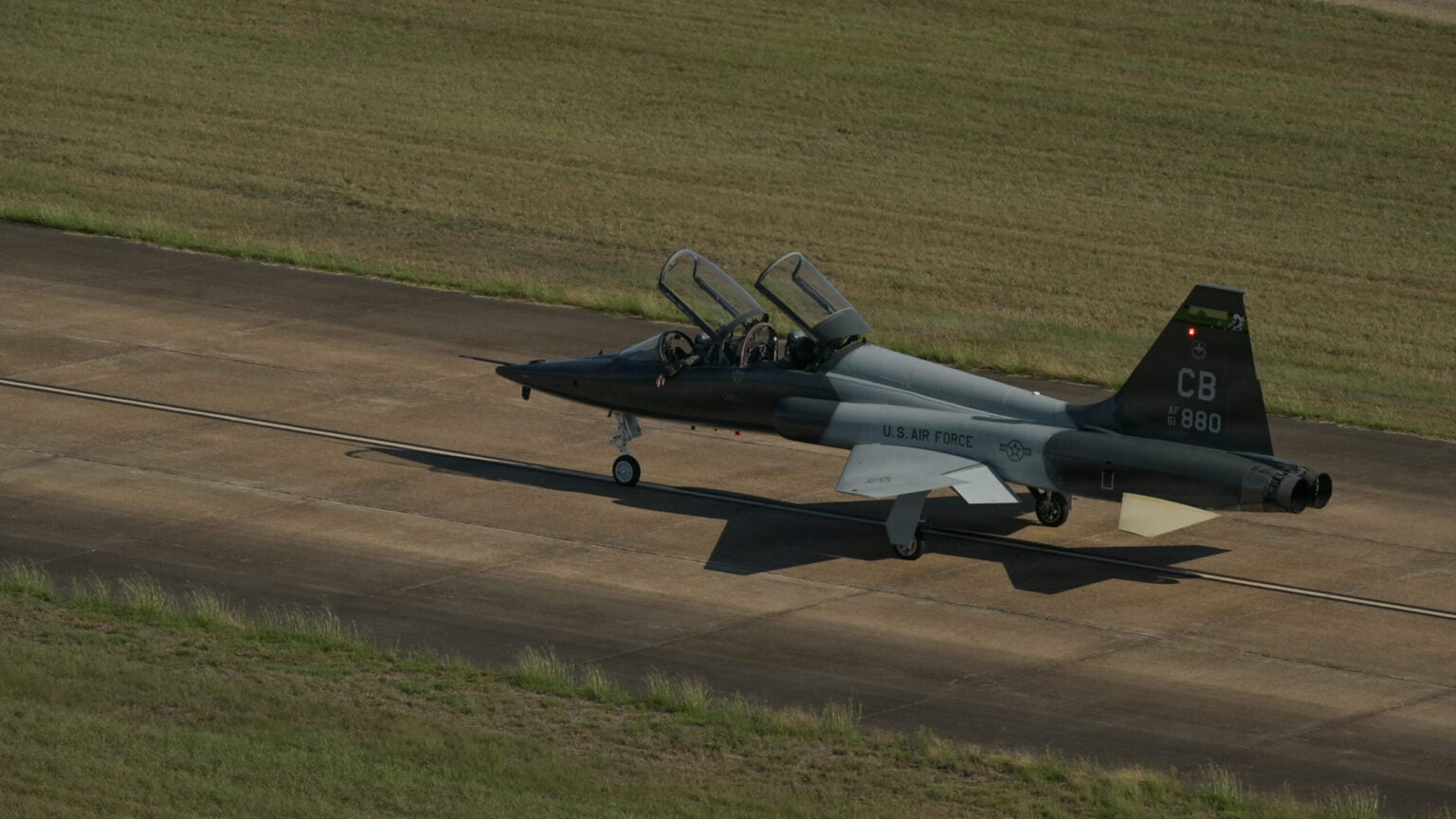 Air Force grounds T-38 fleet after Mississippi mishap - Breaking Defense